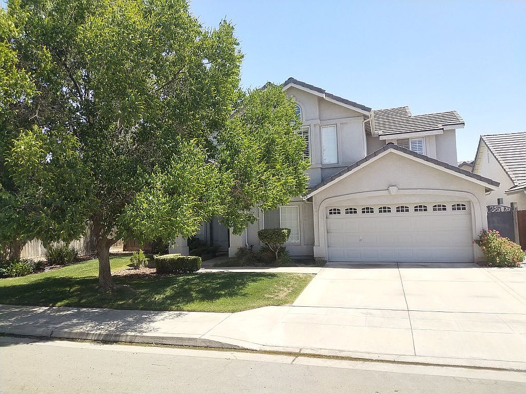 2409 E Spruce Ave, Fresno, CA 93720 | Zillow
