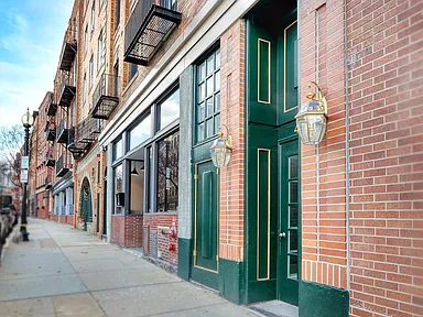 464 Hanover St Boston MA | Zillow