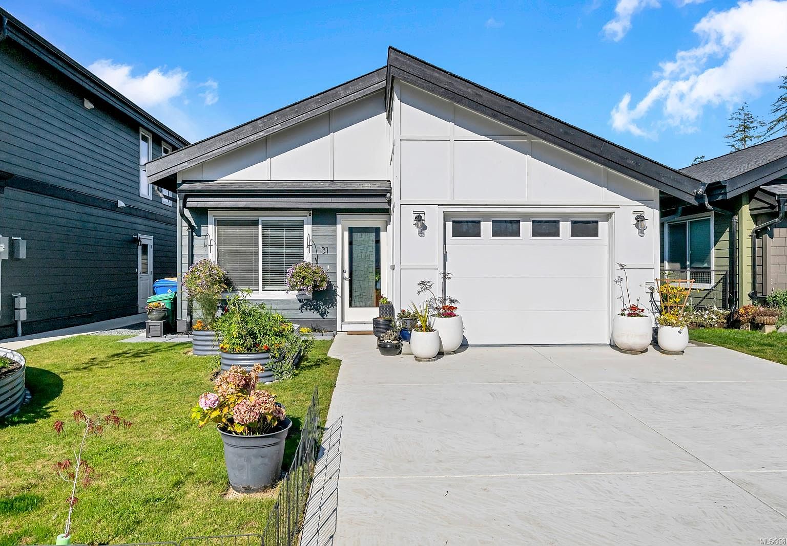 31 Saanich Ridge Dr, East Saanich 2, BC V8M 0B8 | MLS #980119 | Zillow