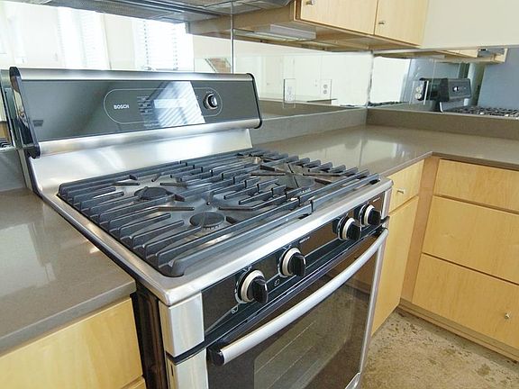 707 Cardinal Ln APT C1, Austin, TX 78704 | Zillow