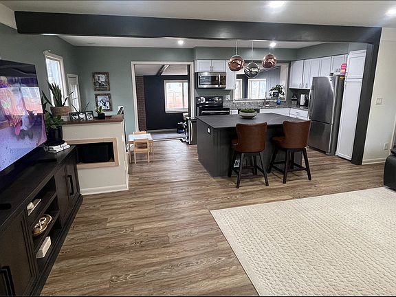 1380 Sycamore Dr, Rochester, MI 48307 | Zillow