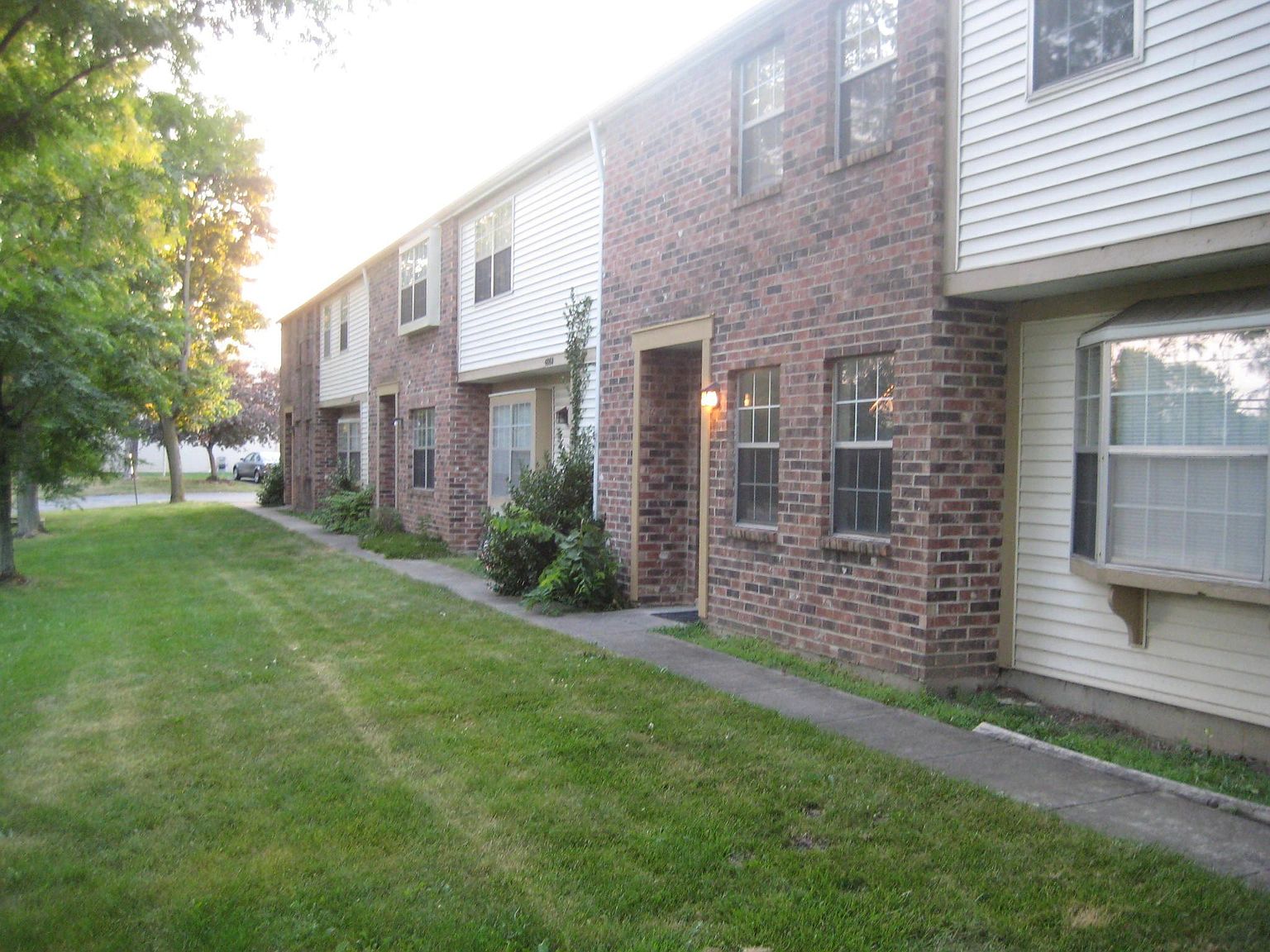 4809 Farber Row, Columbus, OH 43221 | Zillow