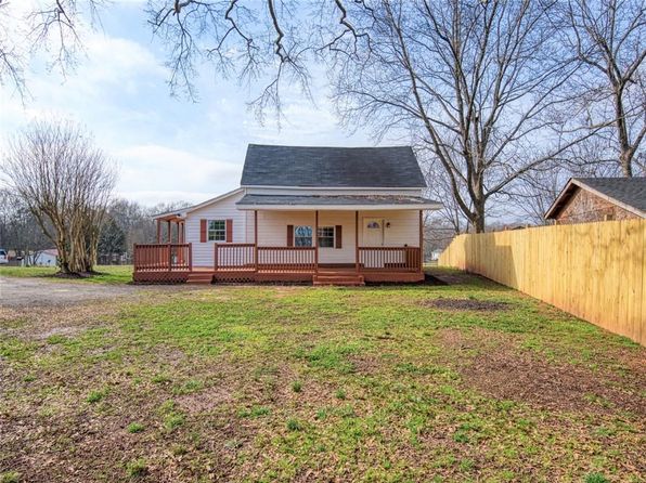 Williamston Real Estate - Williamston SC Homes For Sale | Zillow