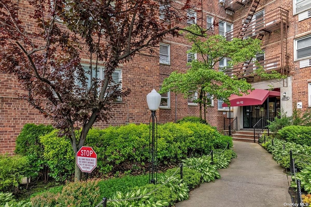 66-92 Selfridge Street UNIT 3J, Forest Hills, NY 11375 | MLS #3555345 ...
