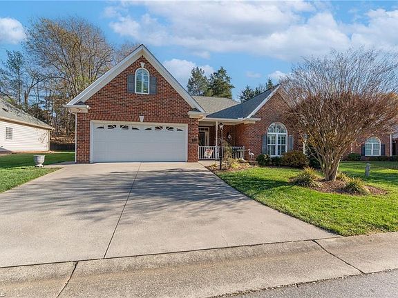 417 Meadows Edge Ct, Clemmons, NC 27012 | Zillow