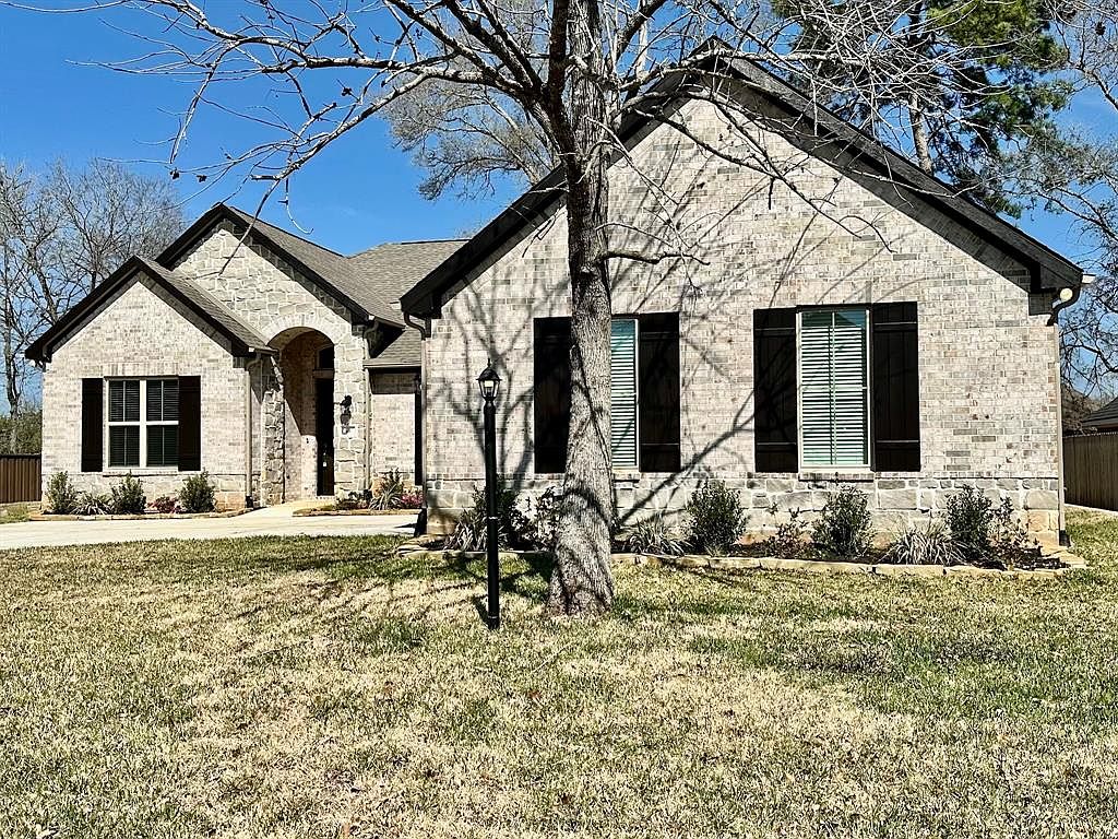 43 Wilmington Dr, Montgomery, TX 77356 | MLS #61302218 | Zillow