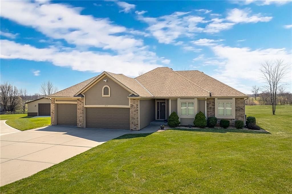 12610 N Skiles Ave, Kansas City, MO 64167 | Zillow