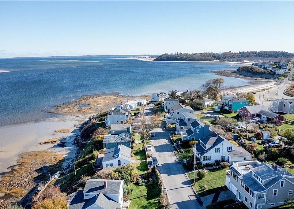 18 Bayview Rd, Ipswich, MA 01938 | Zillow