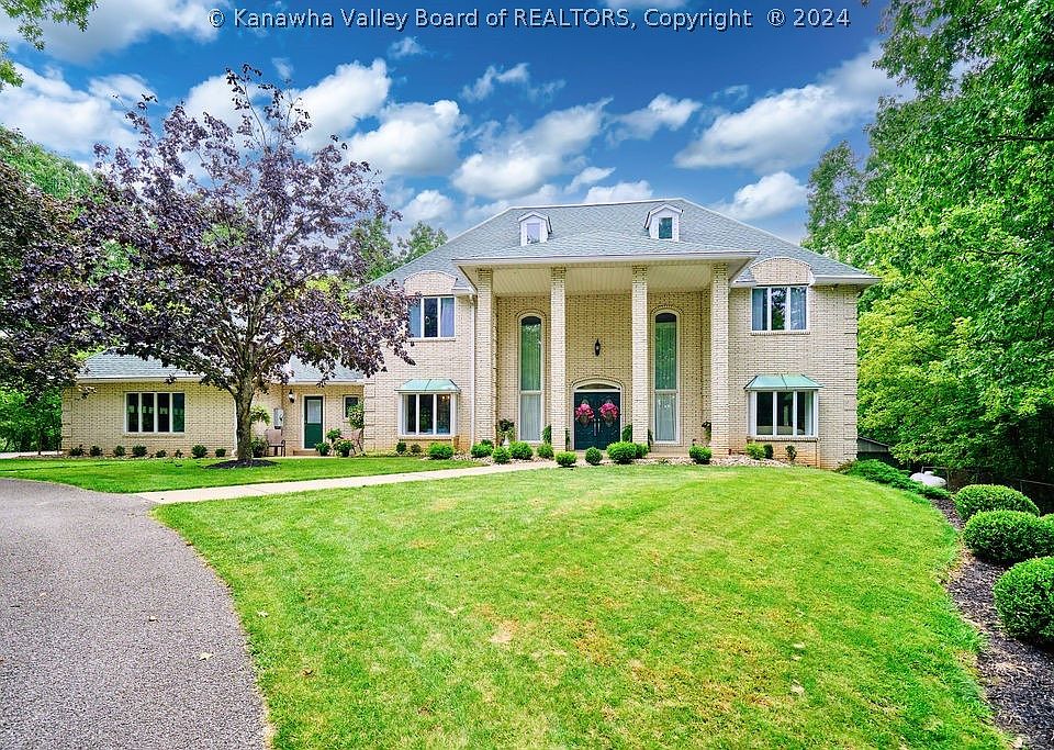 83 Lakeview Dr, Nitro, WV 25143 | MLS #272696 | Zillow