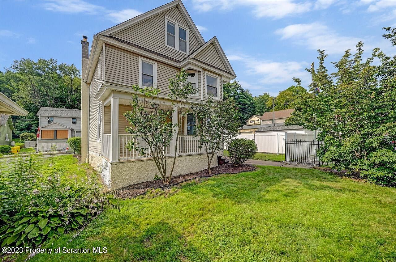 410 Main St, Eynon, PA 18403 | Zillow