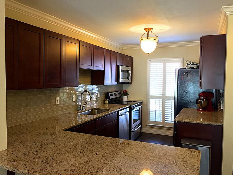 12749 Huntingwick Dr #146, Houston, TX 77024 | Zillow
