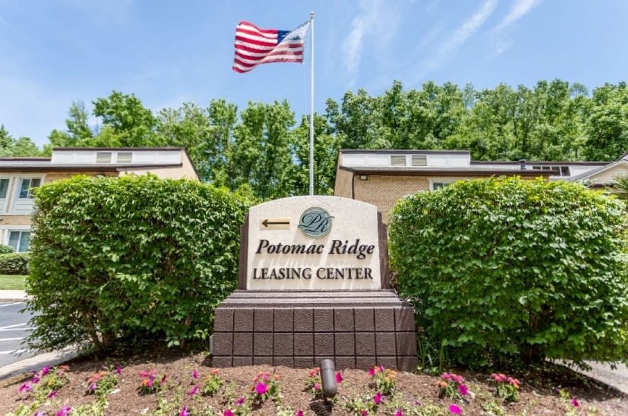 Potomac Ridge Apartments - 2810 Woodmark Dr Woodbridge VA | Zillow