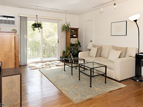 320 South St UNIT J, Morristown, NJ 07960 | MLS #3867043 | Zillow