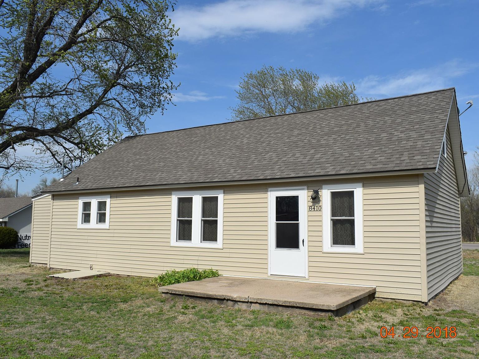 8410 N Wichita St, Medora, KS 67502 | Zillow