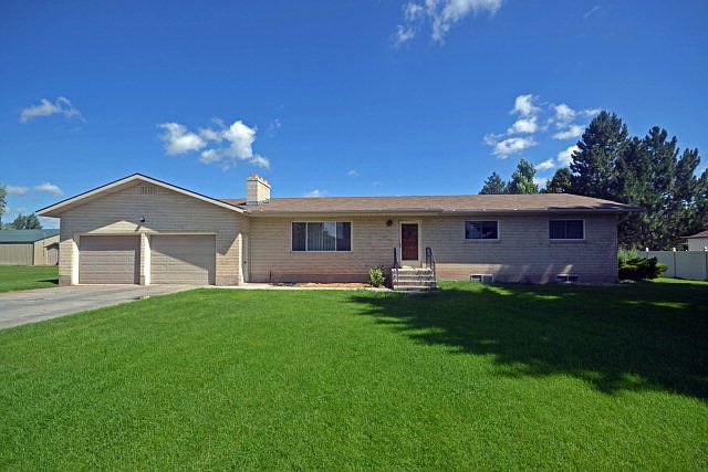 3851 E Wanda St, Ammon, ID 83406 | Zillow