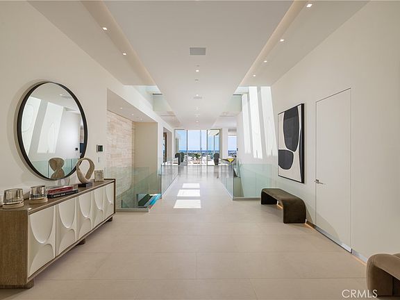 1119 Dolphin Ter, Corona Del Mar, CA 92625 | MLS #OC24038895 | Zillow