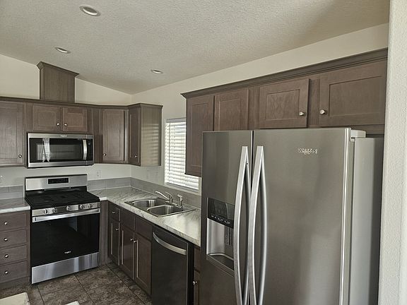 10936 E Apache Trl LOT 48-0048, Apache Junction, AZ 85120 | Zillow