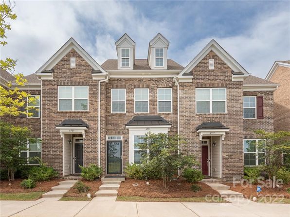 3 Story Townhome - Charlotte NC Real Estate - 25 Homes For Sale | Zillow