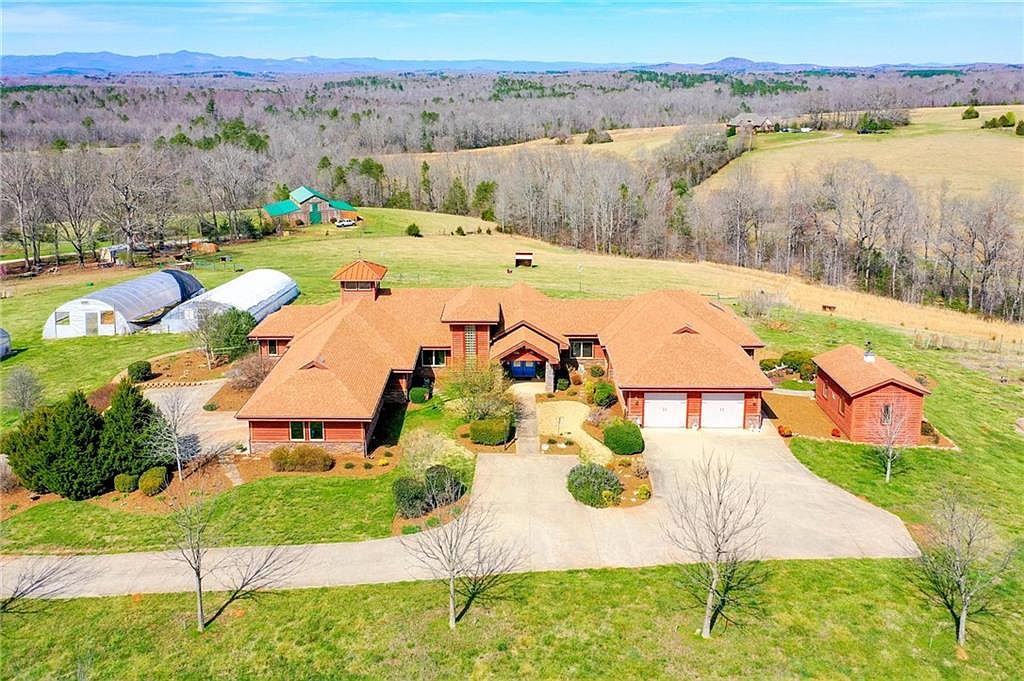 162 Riggins Bridge Rd, Liberty, SC 29657 | Zillow