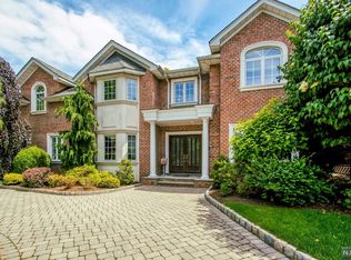4 Willow Dr, Englewood Cliffs, NJ 07632 | Zillow