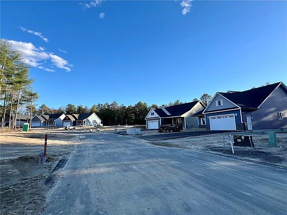 21 Sunset Lake Cir, Coventry, RI 02816 | MLS #1359470 | Zillow