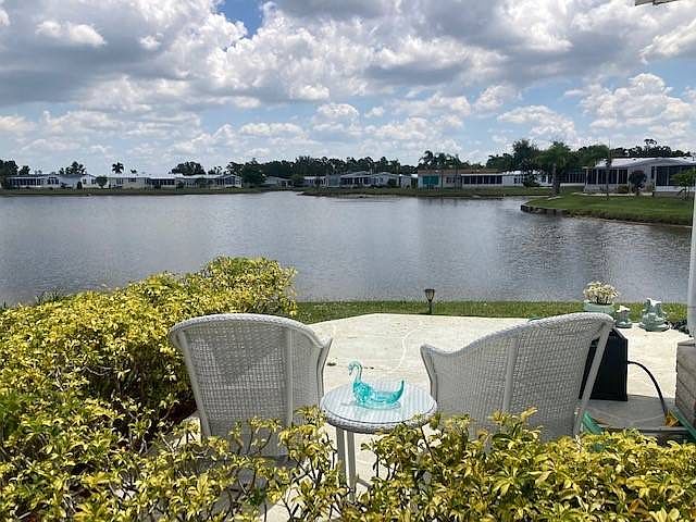 27110 Jones Loop Rd UNIT 271, Punta Gorda, FL 33982 | MLS #11197128 ...