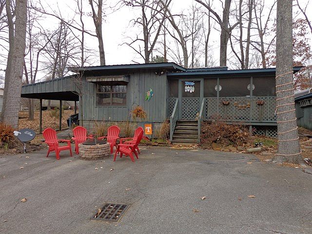 105 Crossfield Dr, Springville, TN 38256 | Zillow