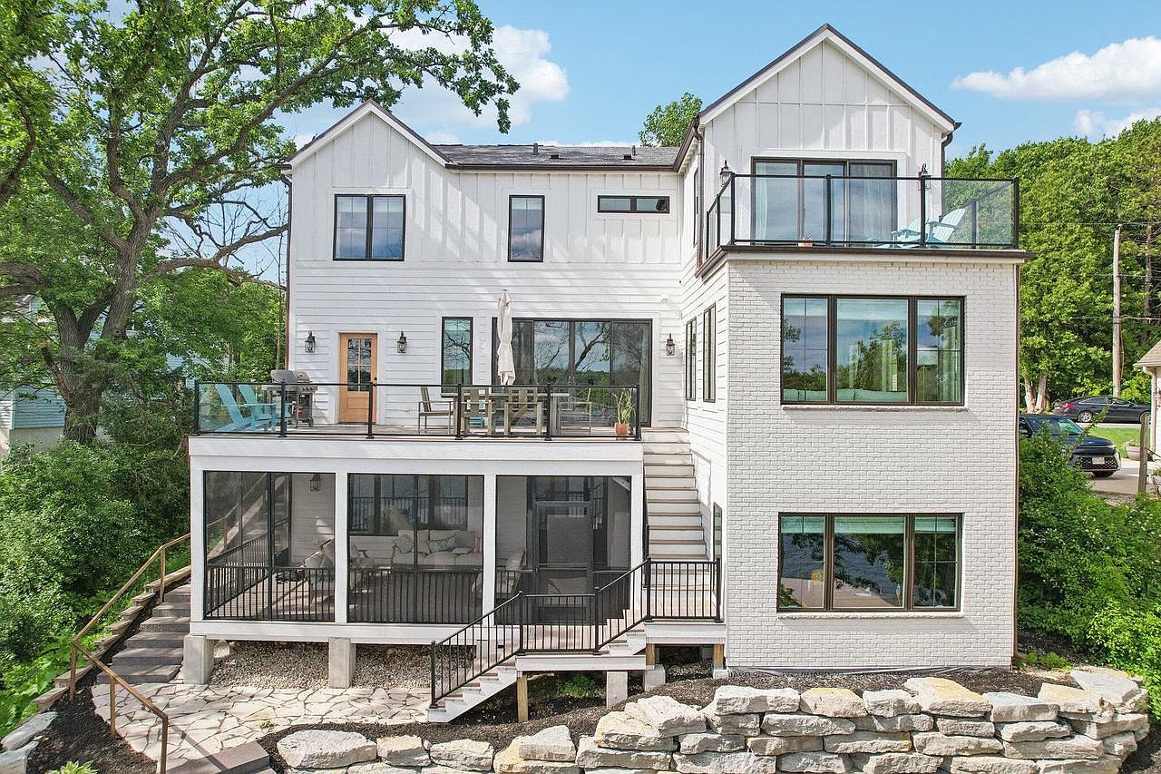 N82W28659 Hillcrest DRIVE, Town Of Merton, WI 53029 | Zillow