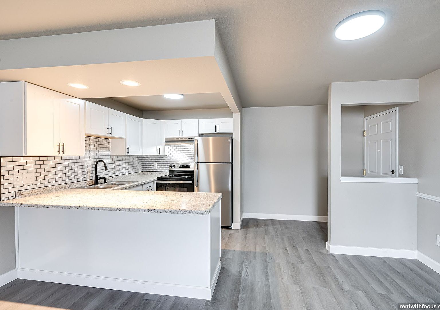 906 W Scott St #EE103, Fond Du Lac, WI 54935 | Zillow