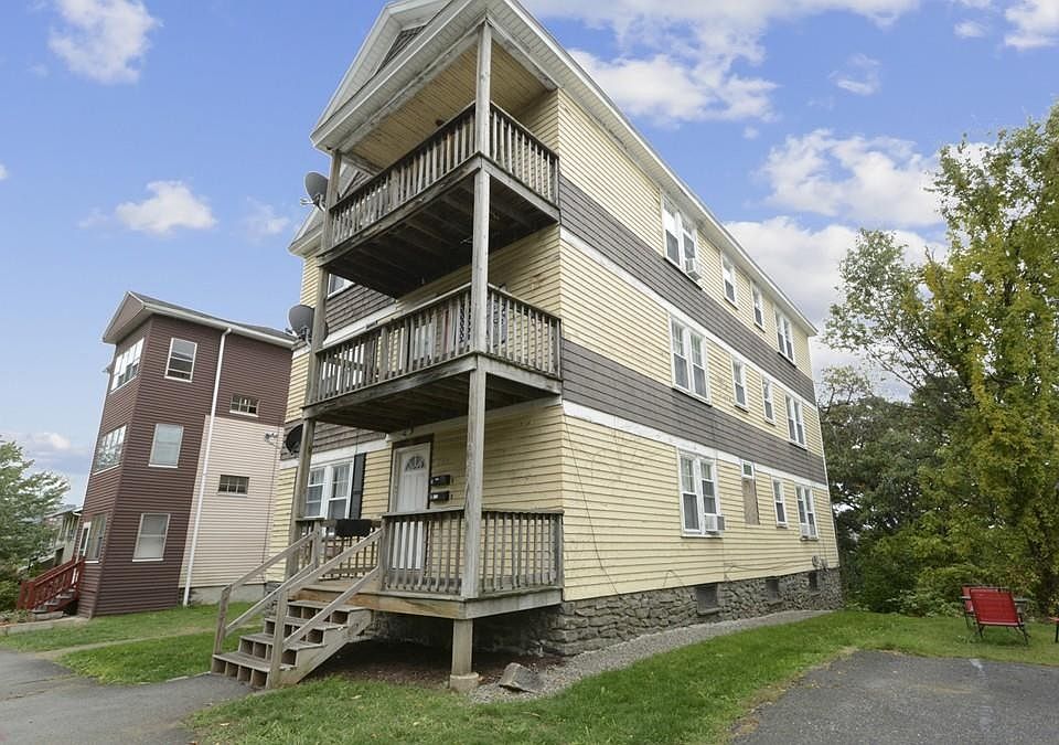 204 Perry Ave Worcester MA | Zillow