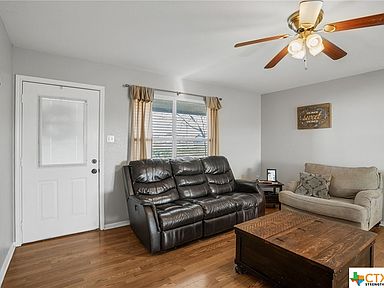 126 Double Creek Dr, Jarrell, TX 76537 | Zillow