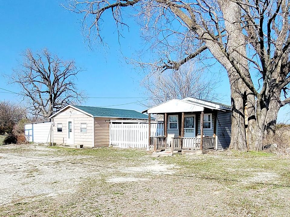 1645 Ryan Ave, Iola, KS 66749 | MLS #46447 | Zillow