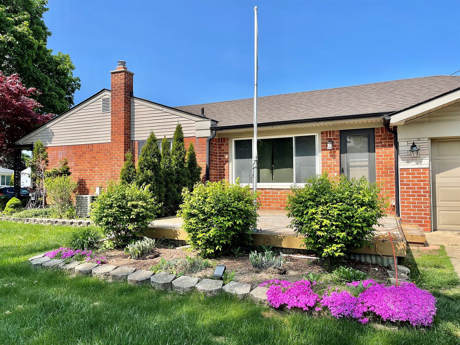 14841 Peck Dr, Warren, MI 48088 | Zillow
