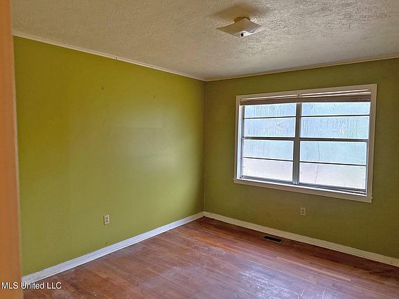 56 S 7th Ave, Decatur, MS 39327 | MLS #4099973 | Zillow
