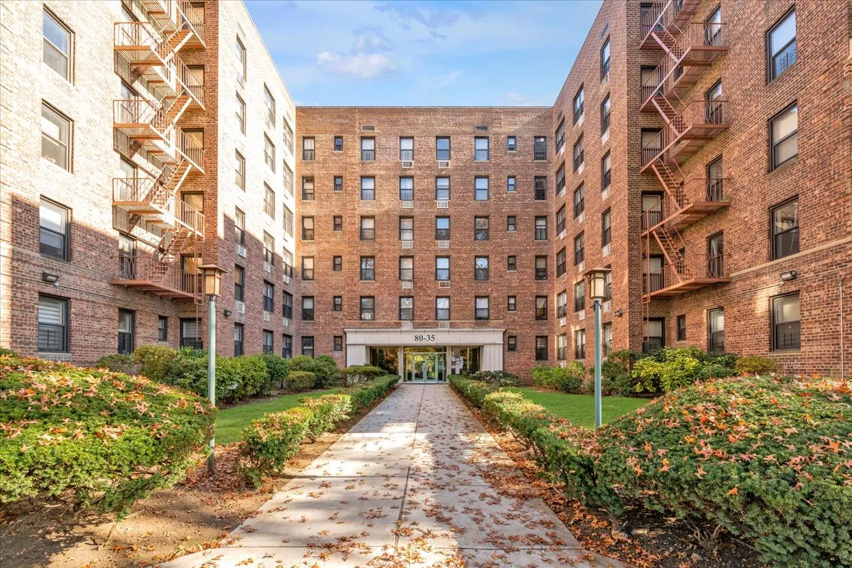 80-35 Spgfield Boulevard #4F in Oakland Gardens, Queens | StreetEasy