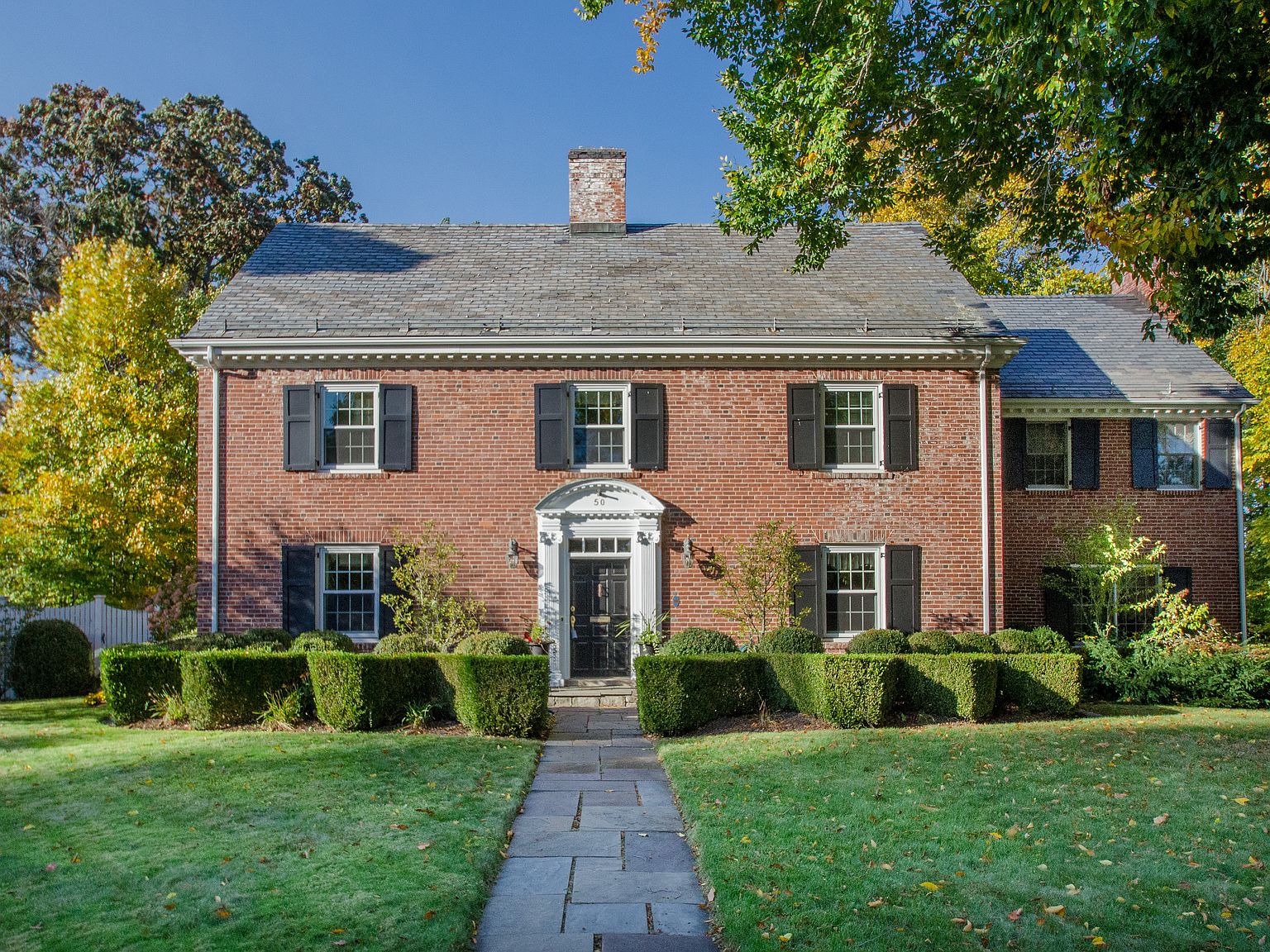 50 Mohawk Dr, West Hartford, CT 06117 | Zillow