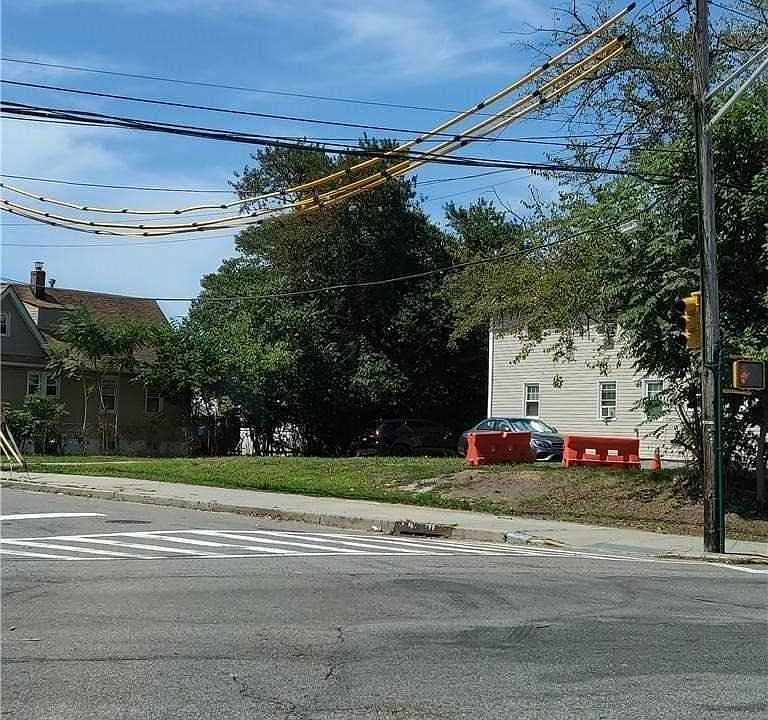 129-18 Guy R Brewer Boulevard, Jamaica, NY 11434 | Zillow