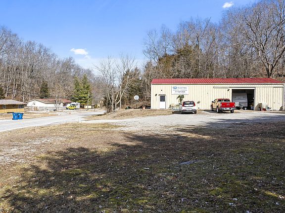 21854 Main Street, Reeds Spring, MO 65737 | MLS #60261666 | Zillow