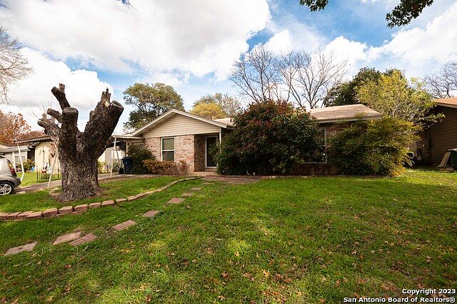 10810 Edgecrest Dr, San Antonio, TX 78217 | MLS #1739648 | Zillow
