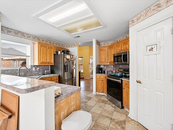 154 Castleridge, Red Oak, TX 75154 | MLS #20434191 | Zillow