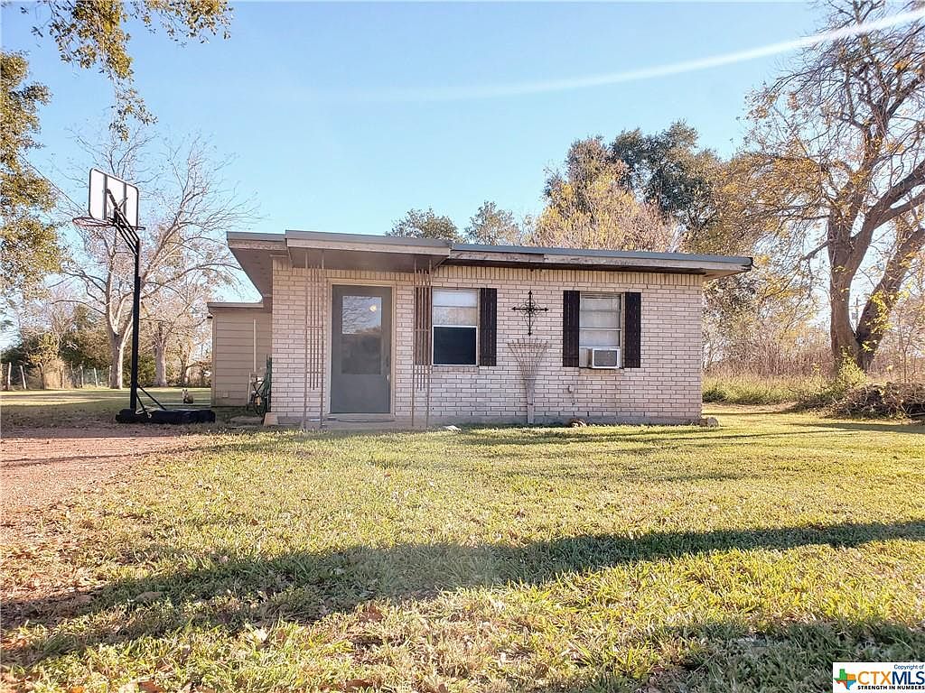 115 Andres, Telferner, TX 77988 | Zillow