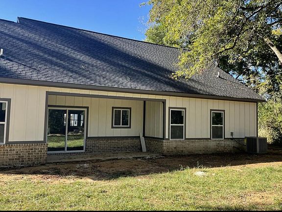 562 E Main St, Baldwyn, MS 38824 | MLS #24-8 | Zillow