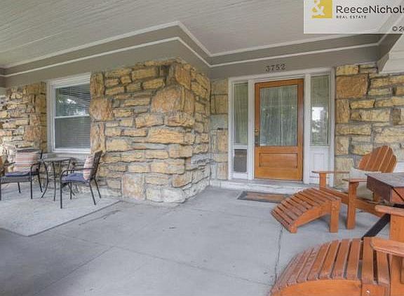 3752 Washington St, Kansas City, MO 64111 | Zillow