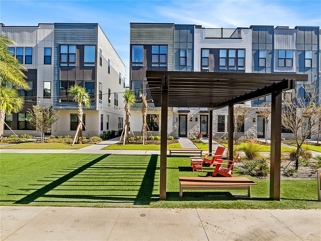 2138 Whitney Marsh Aly, Orlando, FL 32804 | MLS #O6354014 | Zillow