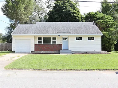 2577 4th Ave Schenectady NY | Zillow