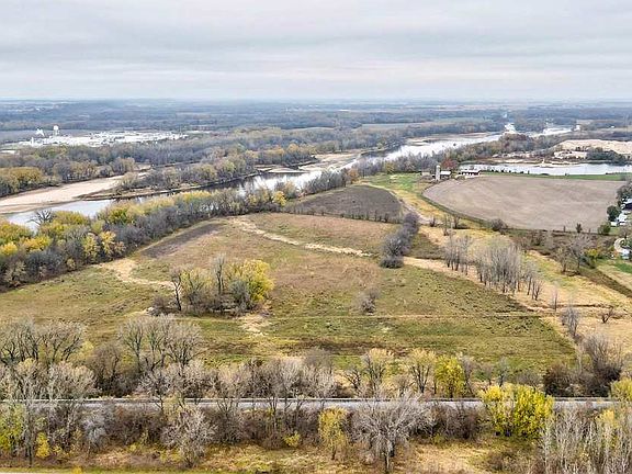 Cedar St, Columbus Junction, IA 52738 | MLS #202405666 | Zillow