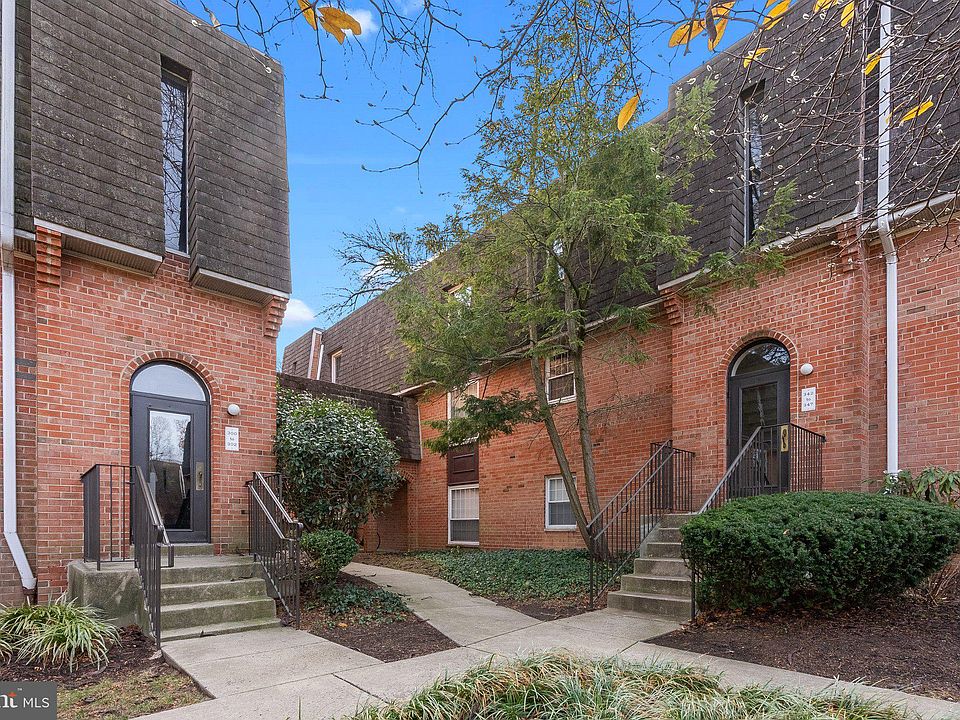 4000 Gypsy Ln Philadelphia PA | Zillow