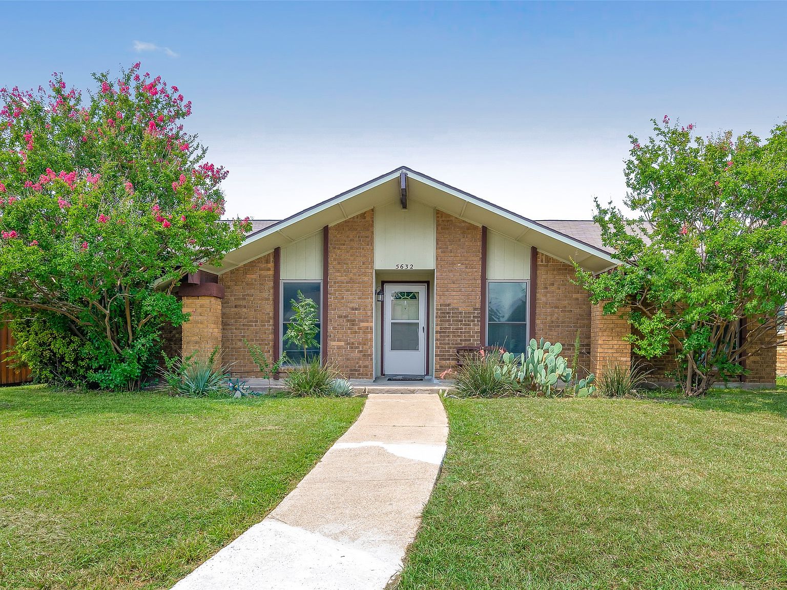 5632 Twitty St, The Colony, TX 75056 | MLS #20858885 | Zillow