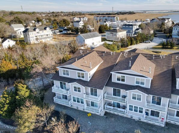 Homes for Sale in Somers Point NJ with Pool | Zillow