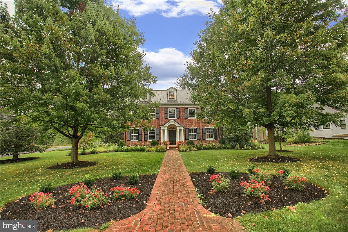 529 Hamilton Rd, Lancaster, PA 17603 | Zillow